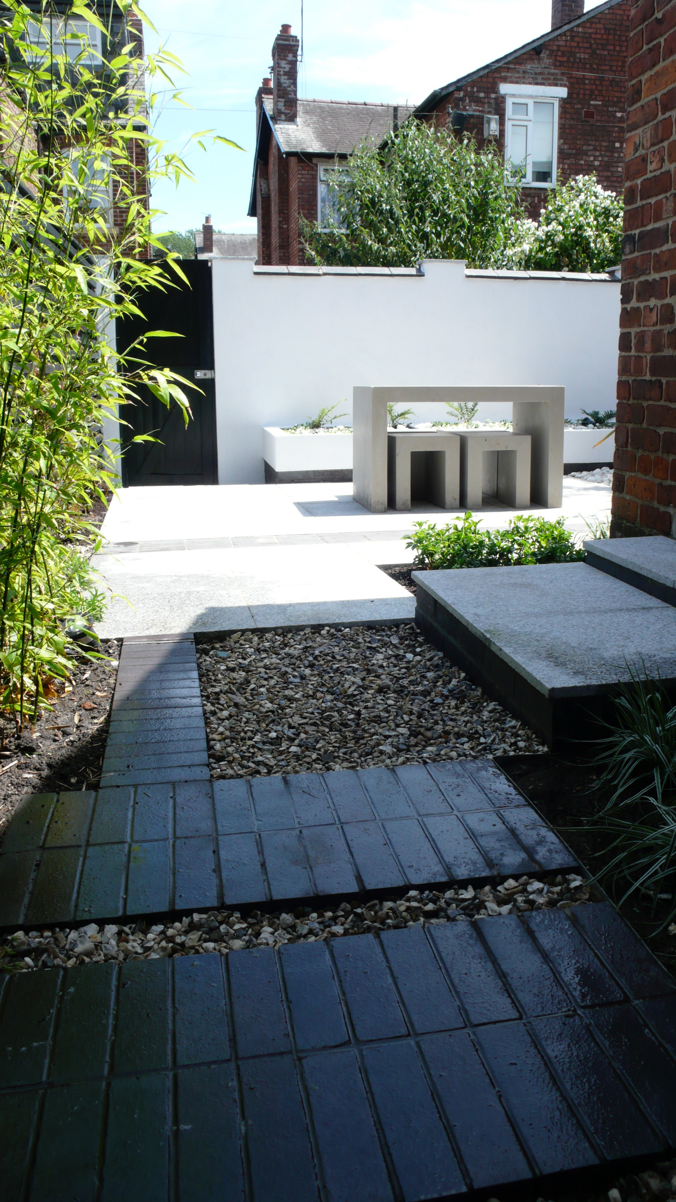 Courtyard Gardens – Fat Grass Garden Designs